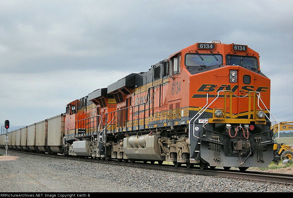 BNSF 6134